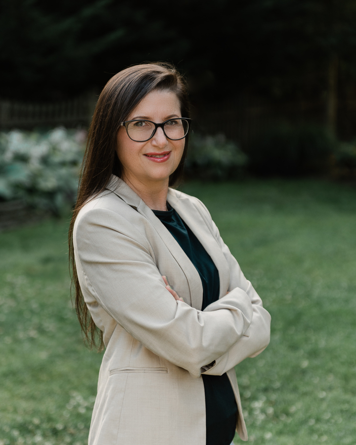 Jennifer Antonelli - Mount Sinai - Howard Hanna | Coach Realtors